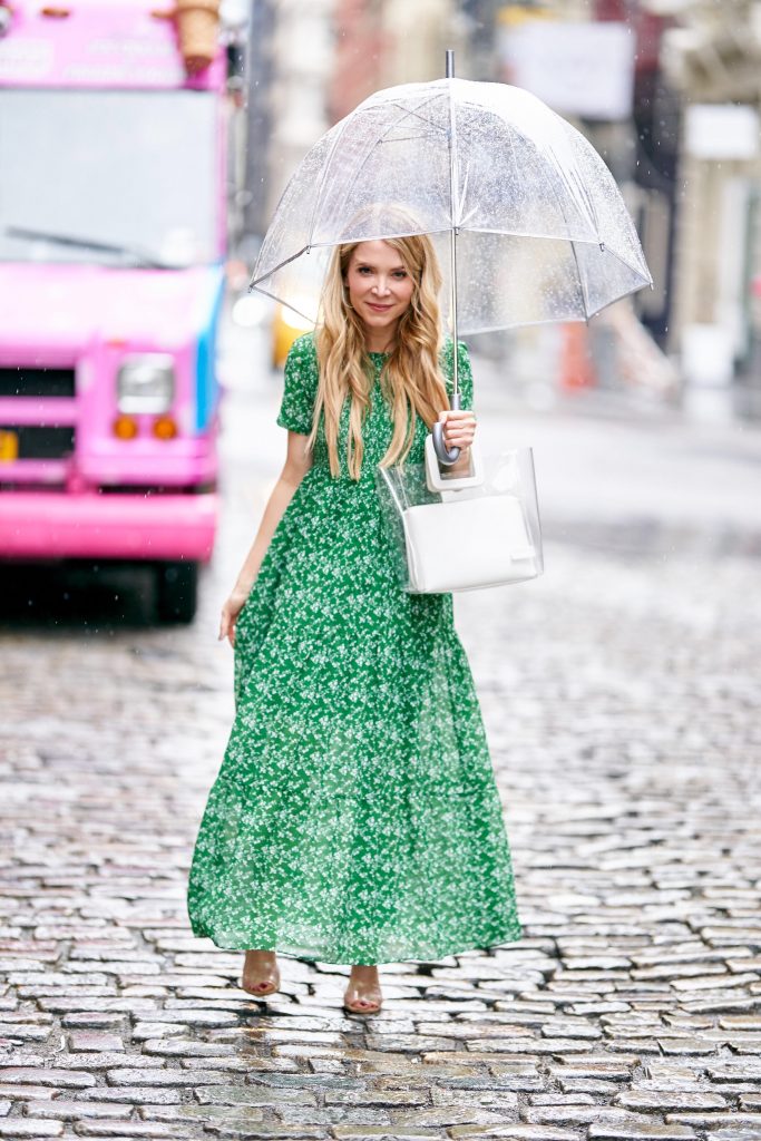 Spring showers, spring green, and some PVC! | About The Outfits