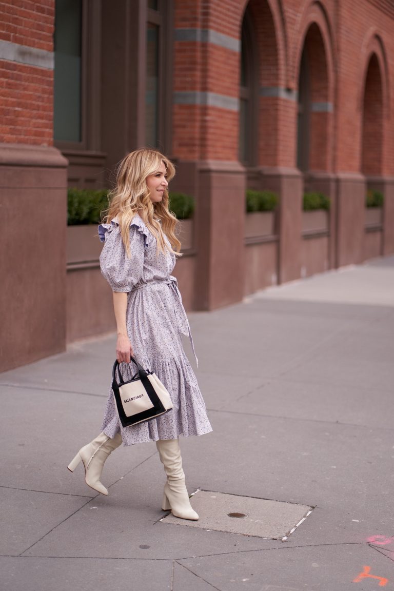 My most recent spring dress purchase... | About The Outfits